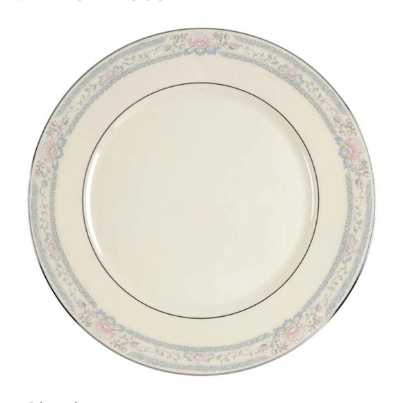 Lenox | Dining | 4 Lenox Charleston Diner Plates Fine Bone China ...